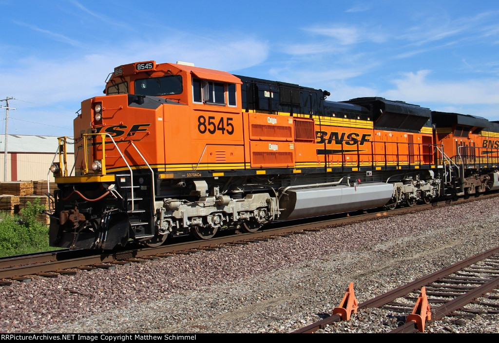 BNSF 8545